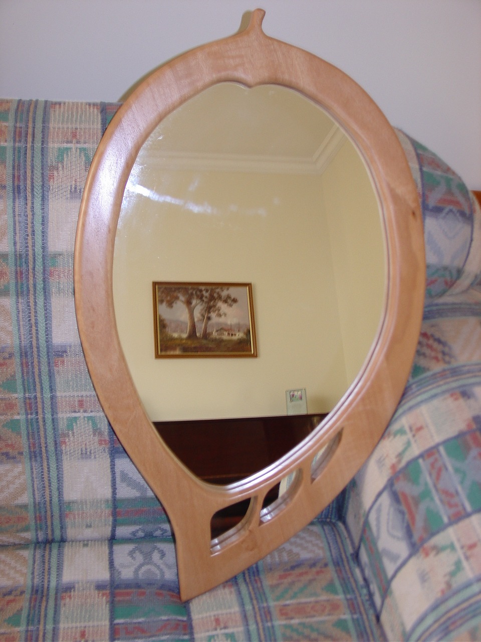 Furniture and Mirrors :: Timbercrafts